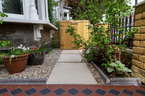 Traditional Victorian Front Garden | Landscape Design